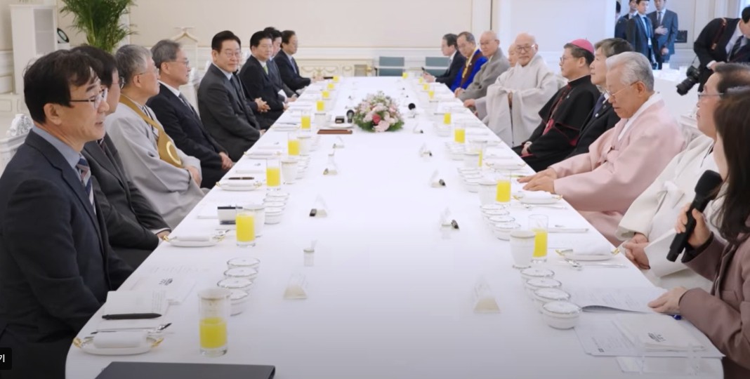진우 스님 “국가 안보만큼 중요한 건 국민 마음안보”
